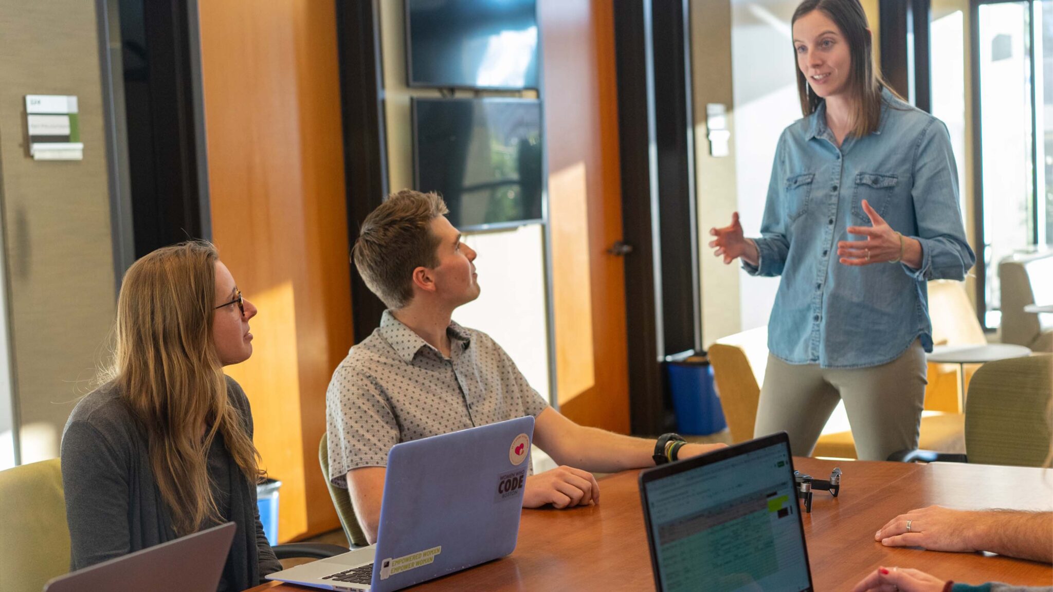 5 Principles of Discipleship from Colossians 1:28-29 - Discipleship.org